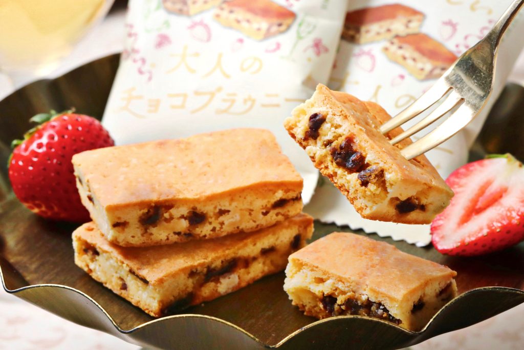 【大人のご褒美ブラウニーが新登場！】『世にもおいしい大人のチョコブラウニー 赤ワイン×ベリー / 白ワイン×イチゴ』🍷🍓 » ...